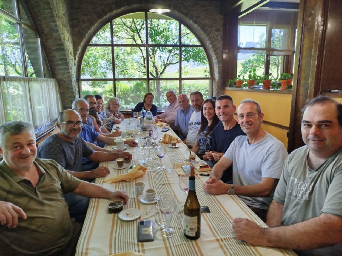 Sobre nosaltres :: Amics de la Gallina Pairal